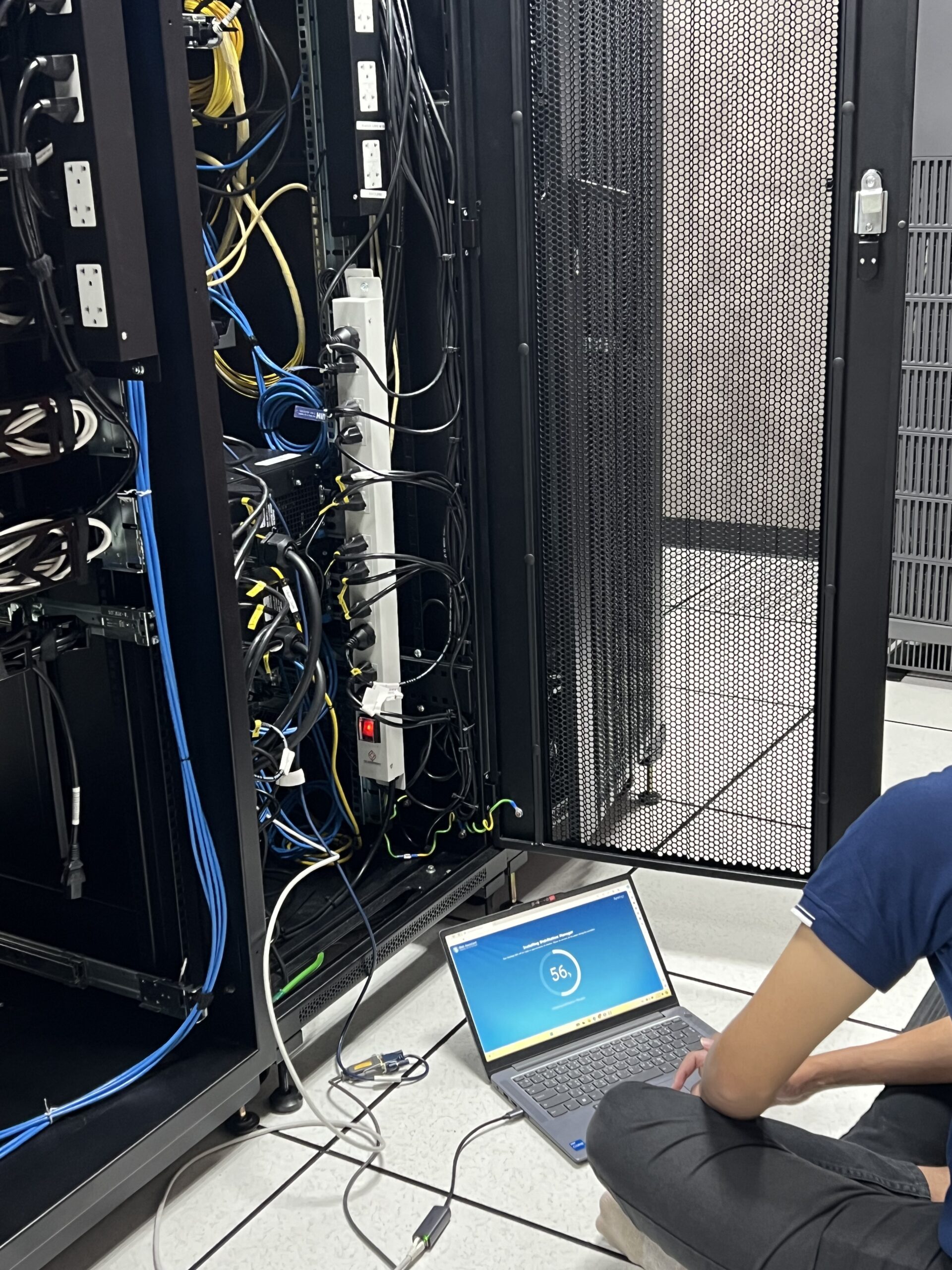 ติดตั้ง FS2500 จำนวน 2 เครื่อง พร้อมย้ายข้อมูลจาก Synology เครื่องเก่า ...